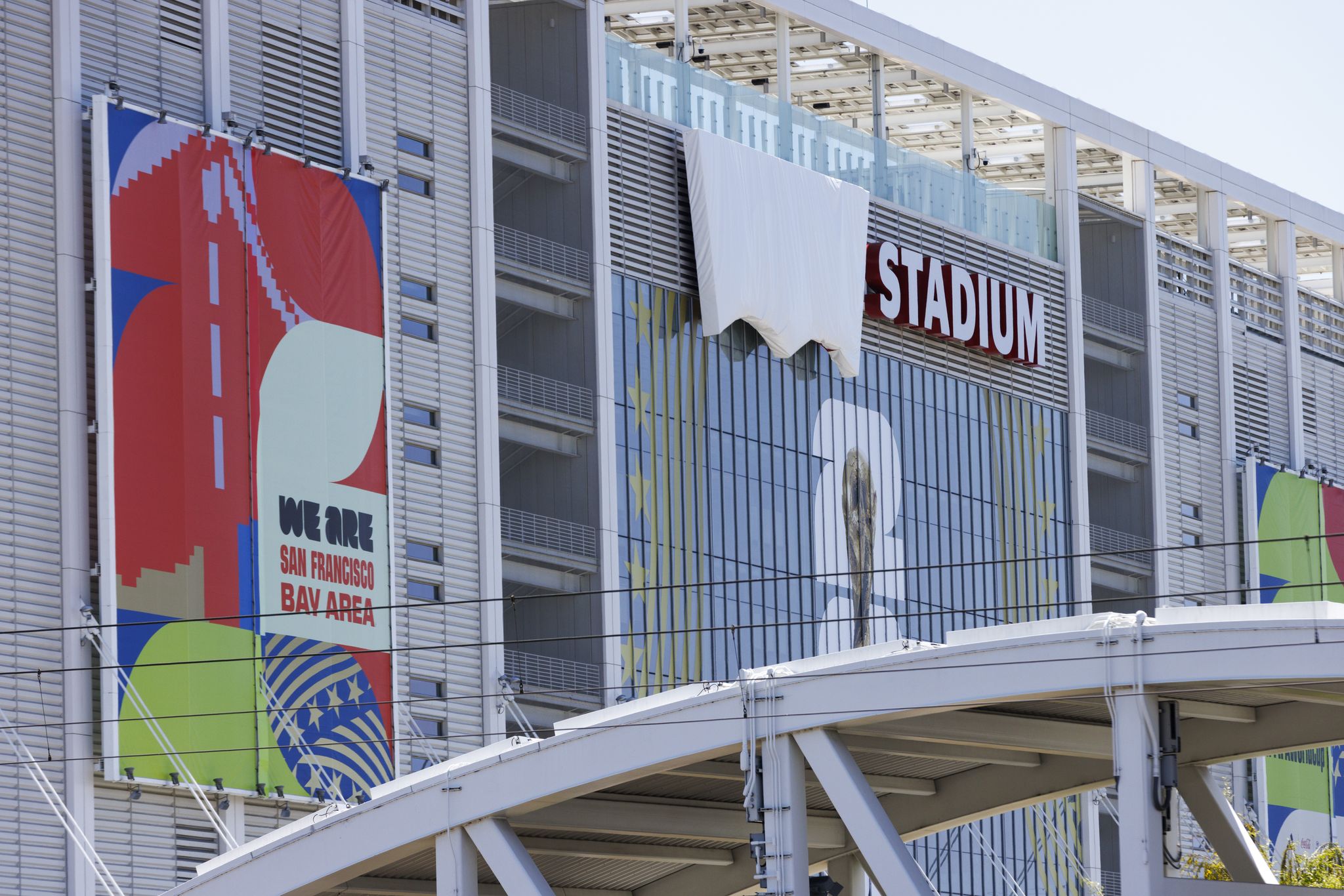How Levi’s Stadium’s sheet-covered logo went viral during World Cup
