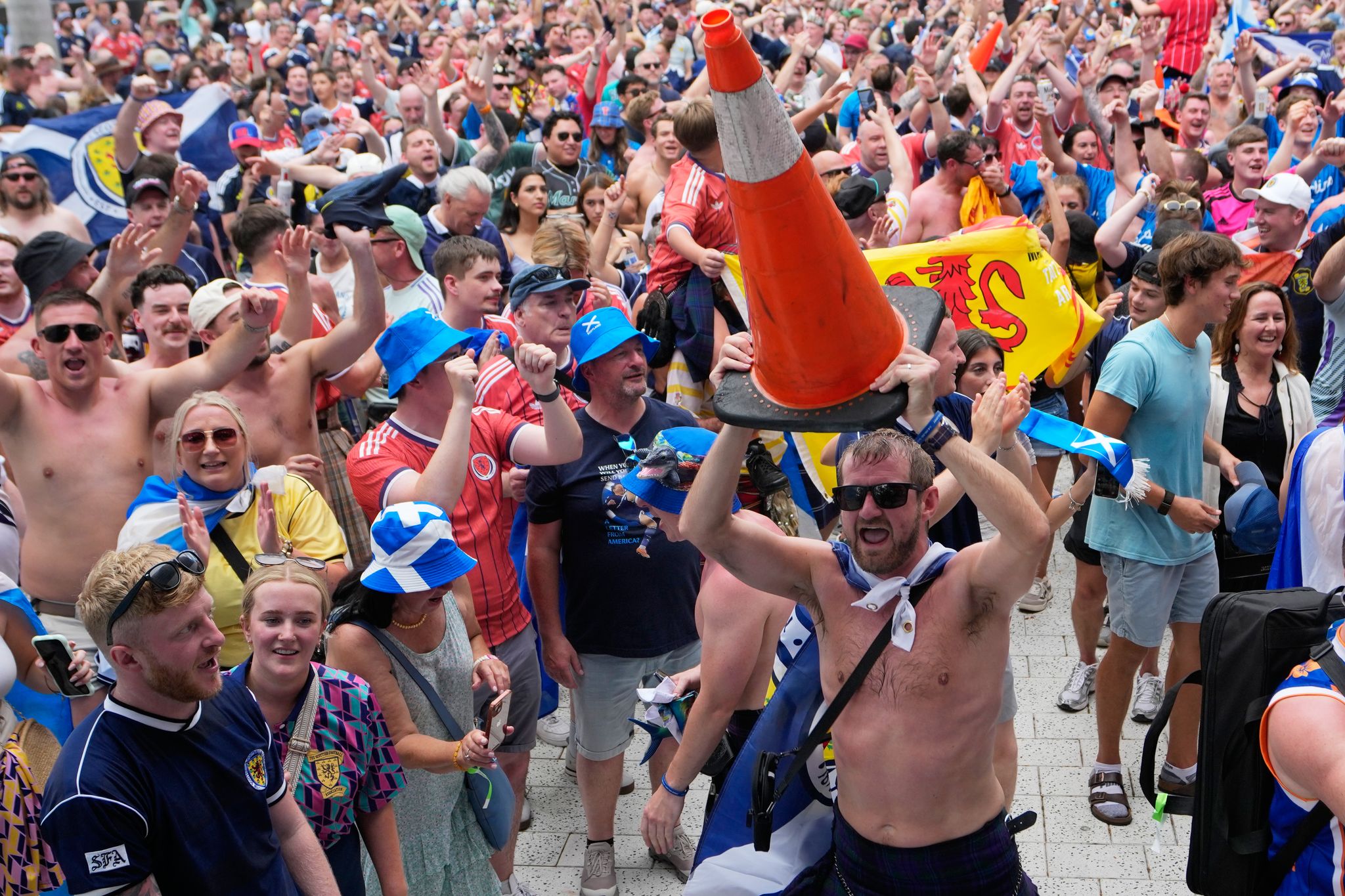 Scotland and its Tartan Army eye historic World Cup breakthrough ...