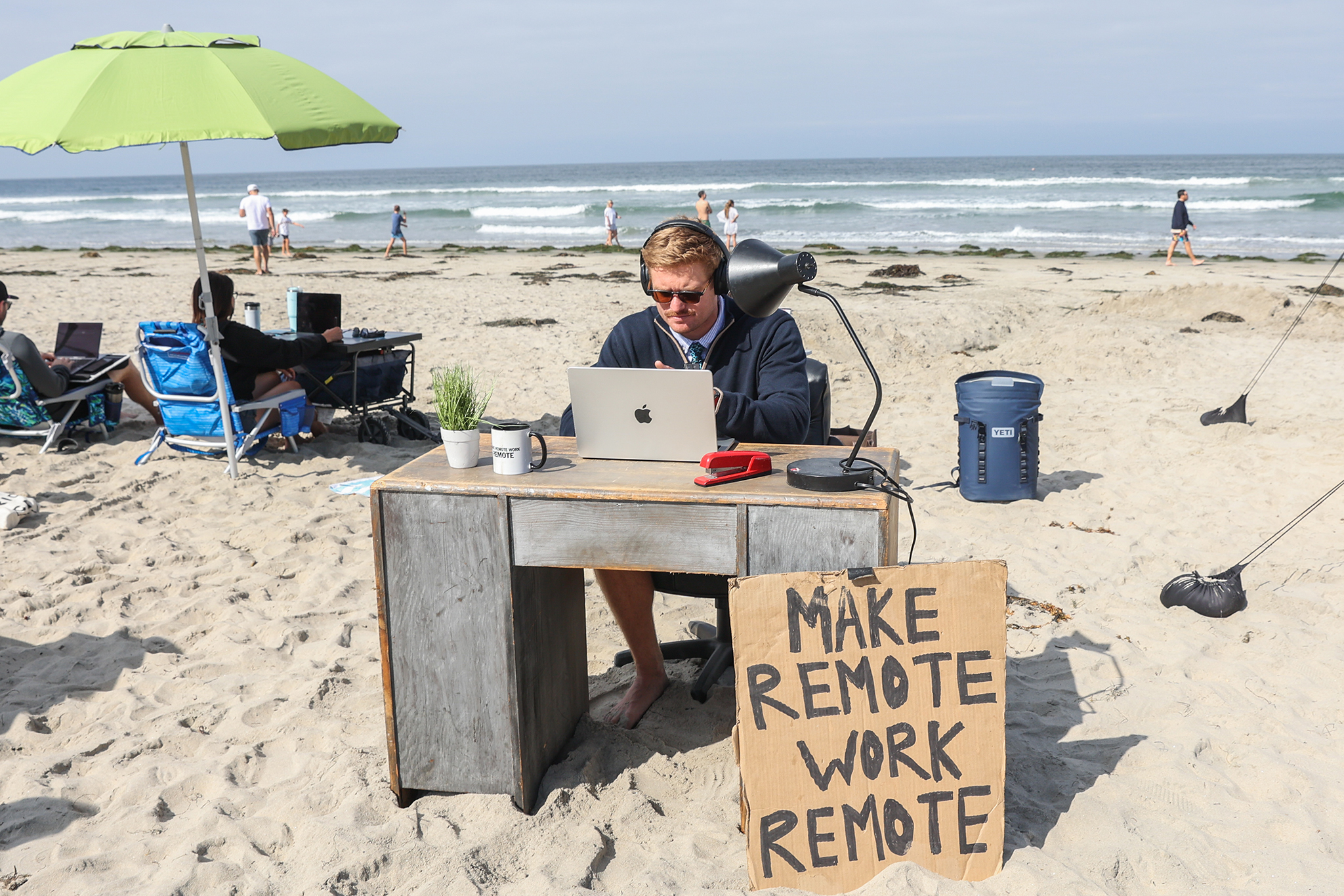 Remote workers tried to flock to Calif. beach. The city shut it down.