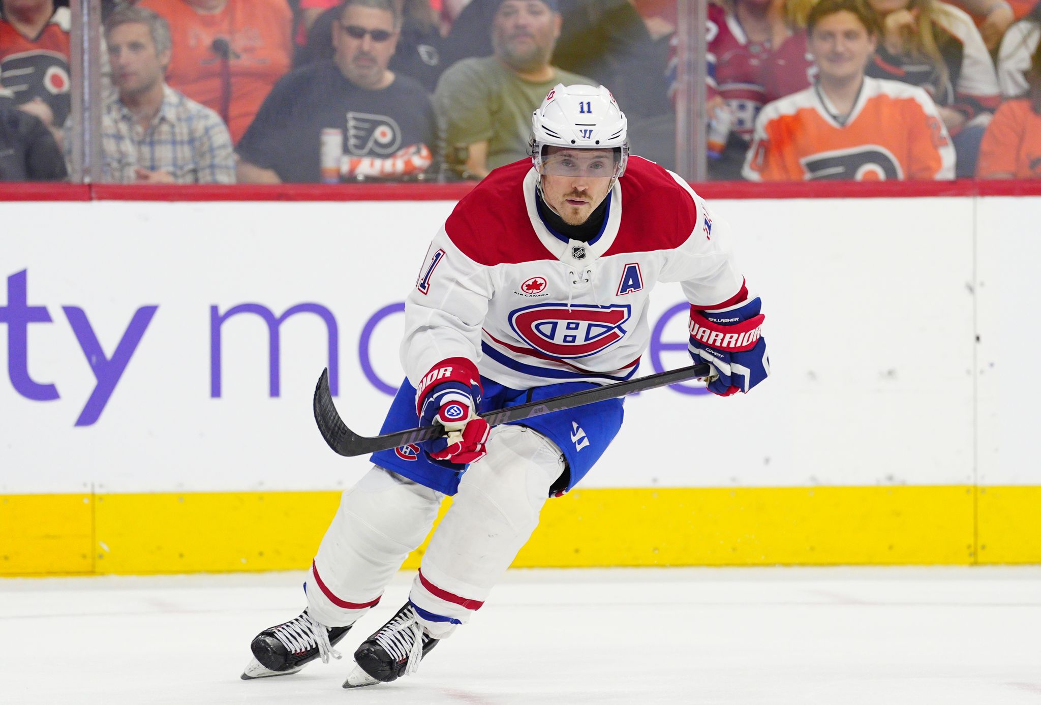 Rebuilding Canucks acquire veteran forward Gallagher in trade with ...