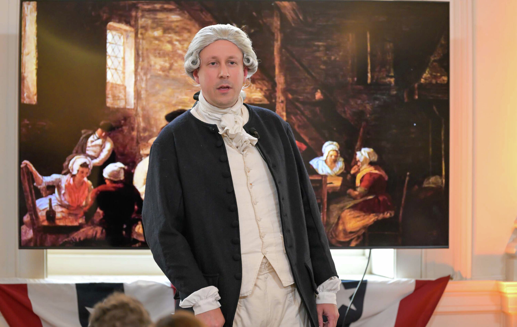 Harvard professor with polarizing alien theories is picked to lead ...