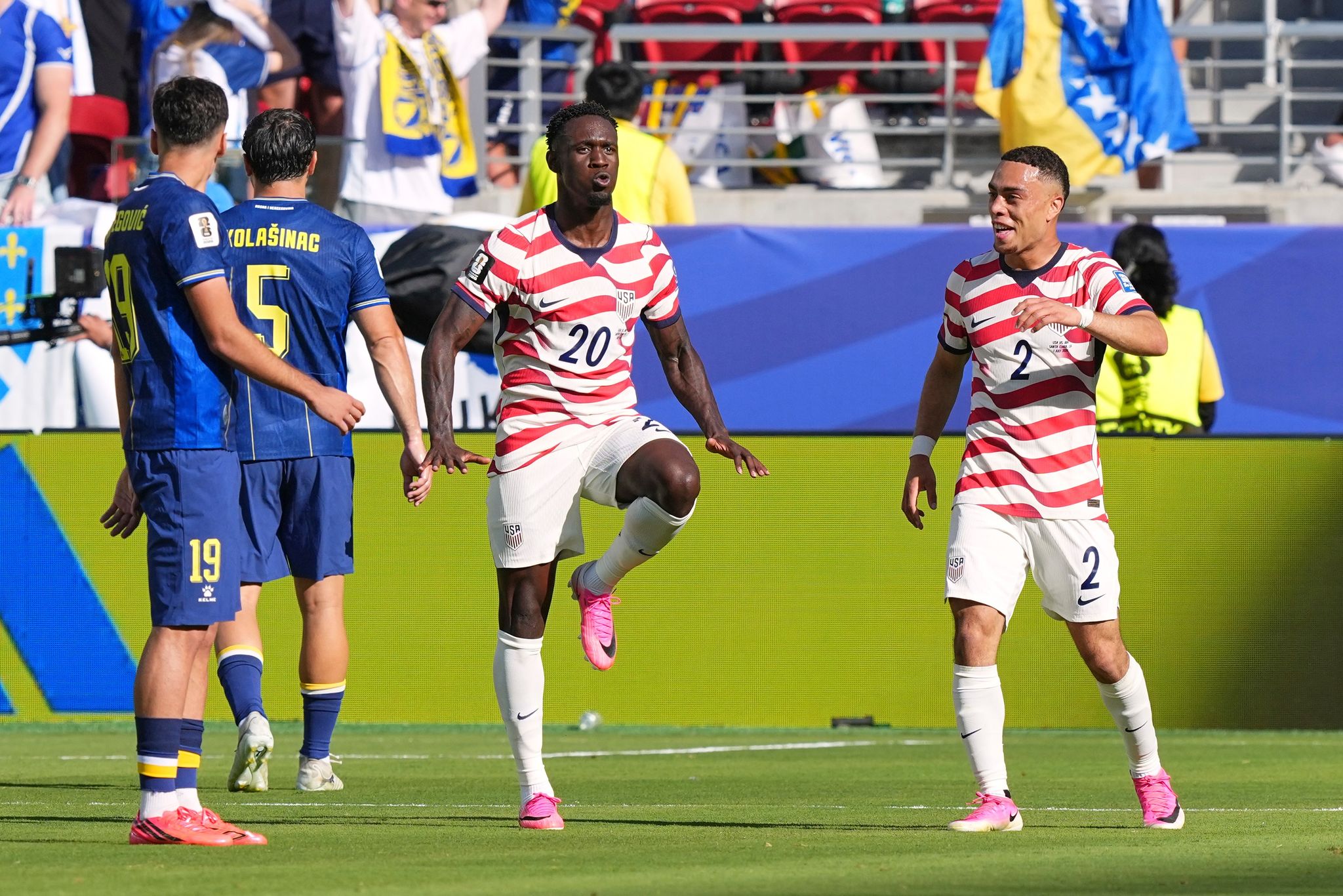 Balogun gets US's go-ahead goal against Bosnia and then red card