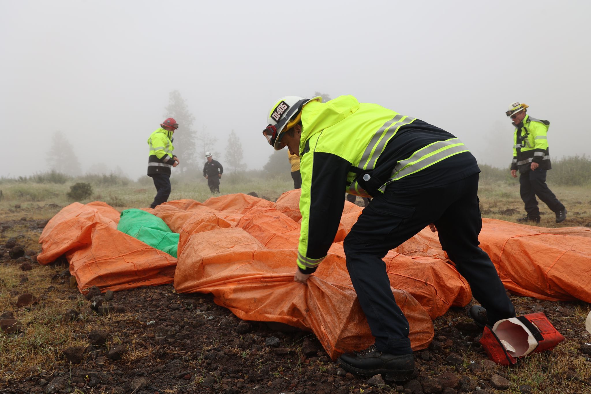 Fire shelters are a key defense for firefighters. But they don't ...