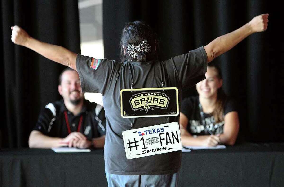 Best Photos of 2010: Kin Man Hui