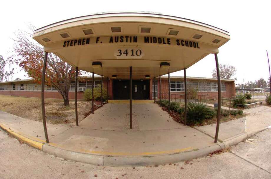 10 area schools must allow students to transfer - Beaumont Enterprise