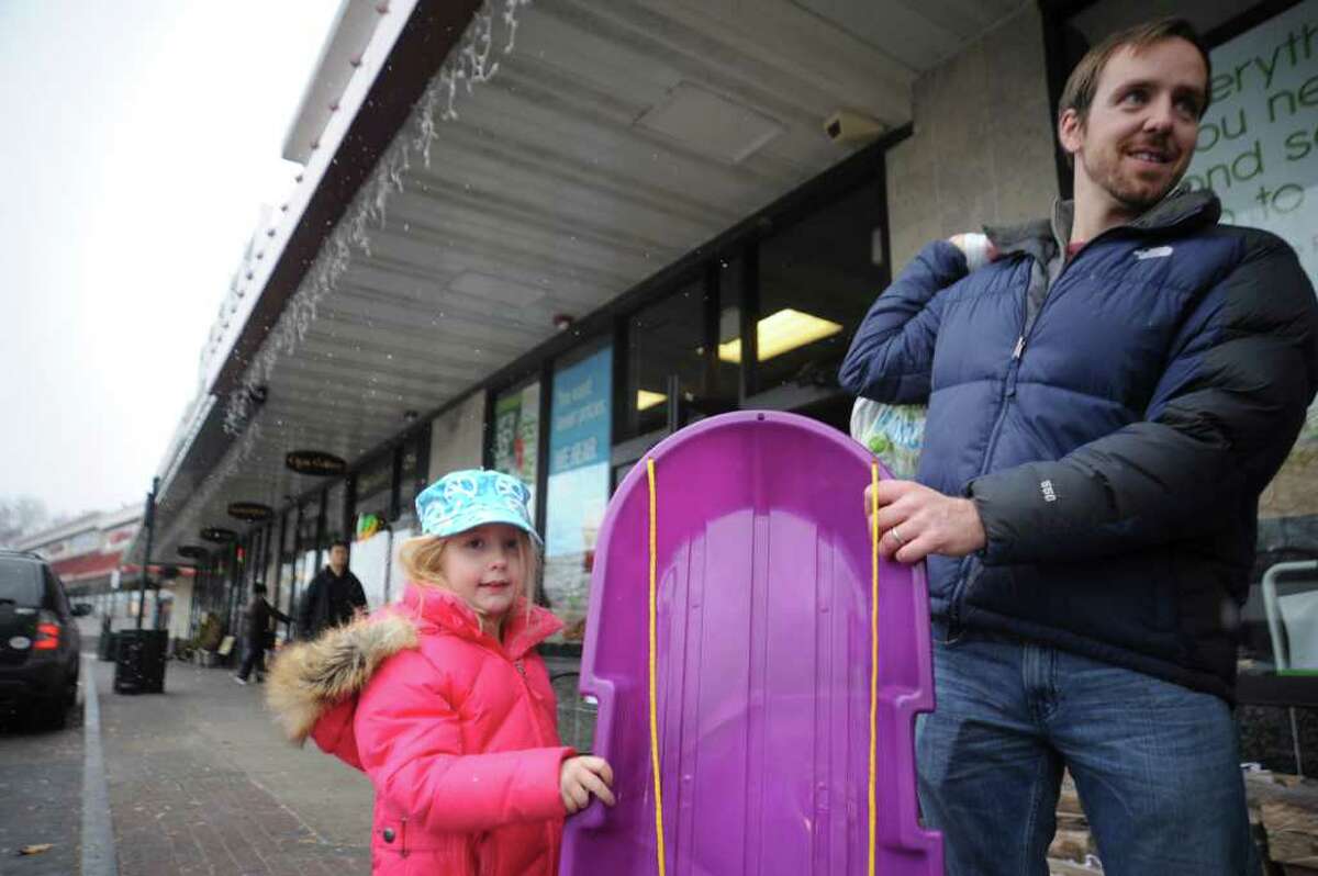 Storm stops holiday travelers