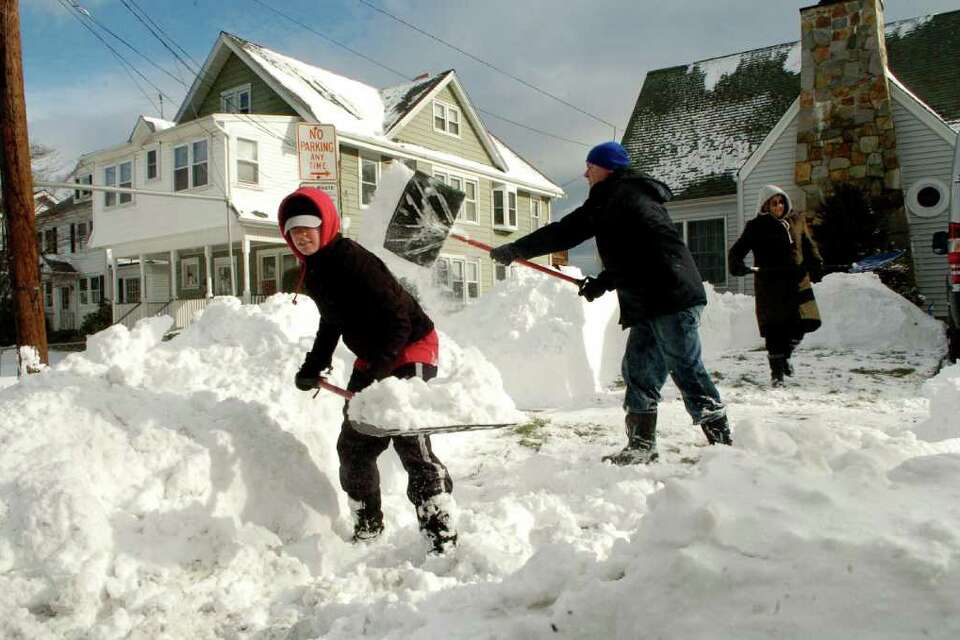 A look back at historic snow storms in Connecticut
