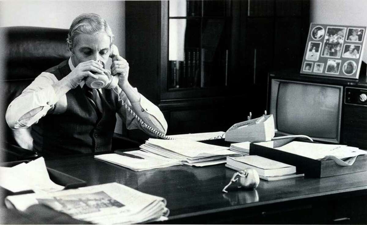 Former U.S. Rep. William Ratchford, a former Danbury resident dies at 76