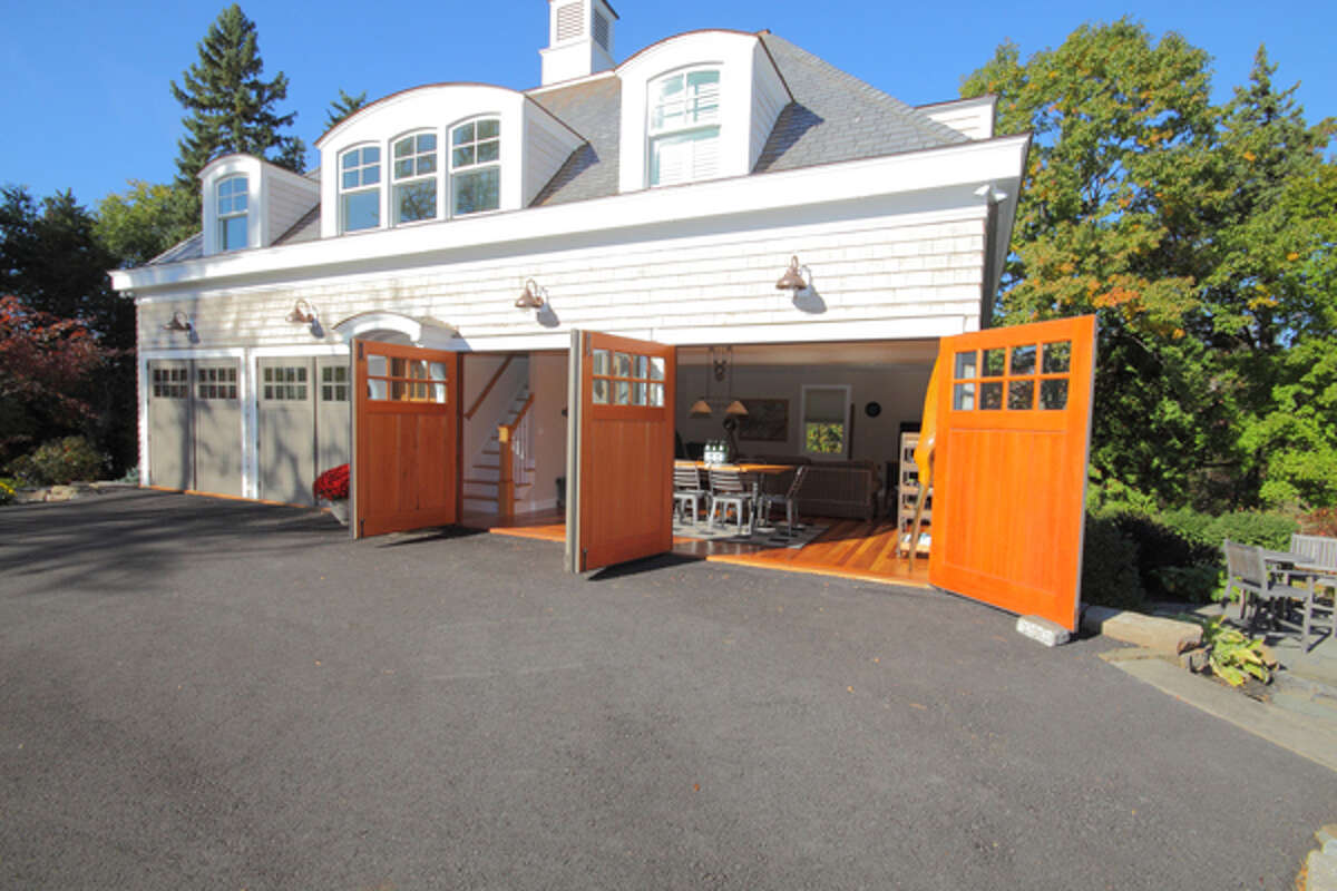 Gallery photos for Life@Home January 2011 issue