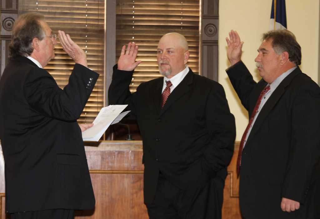 Jasper County swears in elected officials
