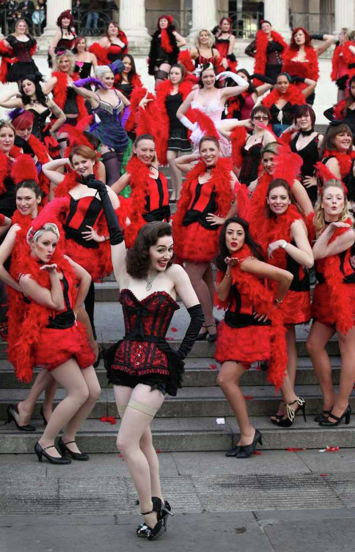 World's largest burlesque dance
