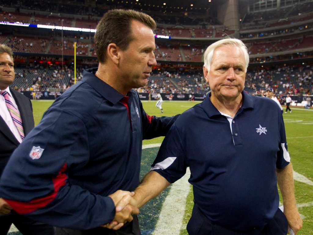 Former Cowboys coach Phillips interested in Texans job