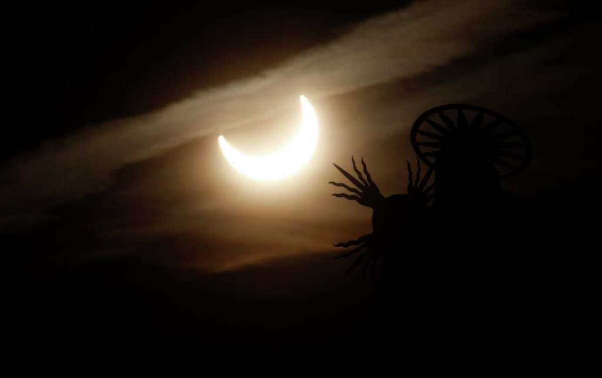 Partial solar eclipse visible over Mideast, Europe