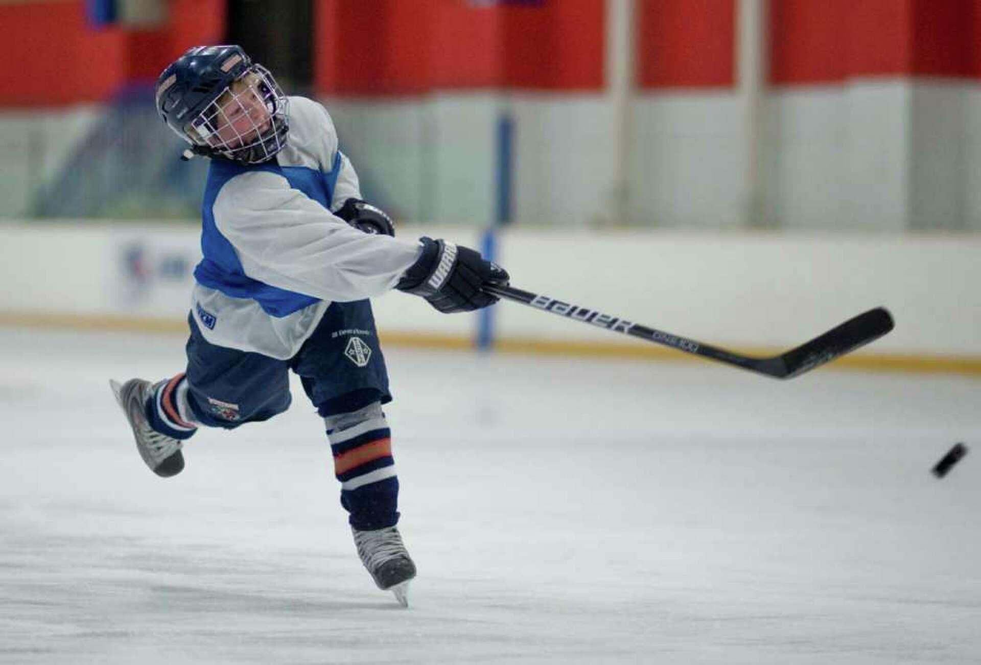 Junior Colonials pee wee hockey team set for elite international tournament