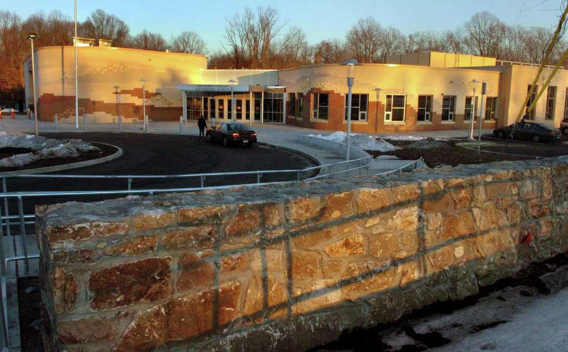 New magnet school brings discovery to students