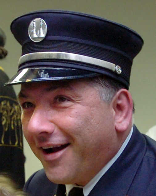 Fire fire captain wins step to gaining job back
