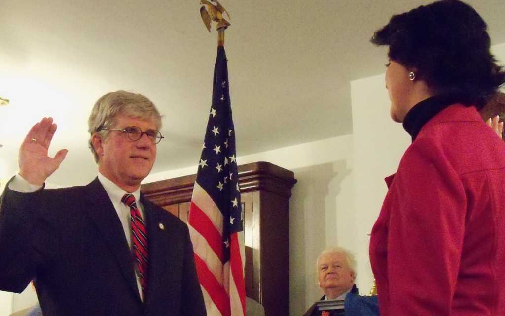 Caruso sworn in as Fairfield probate judge again