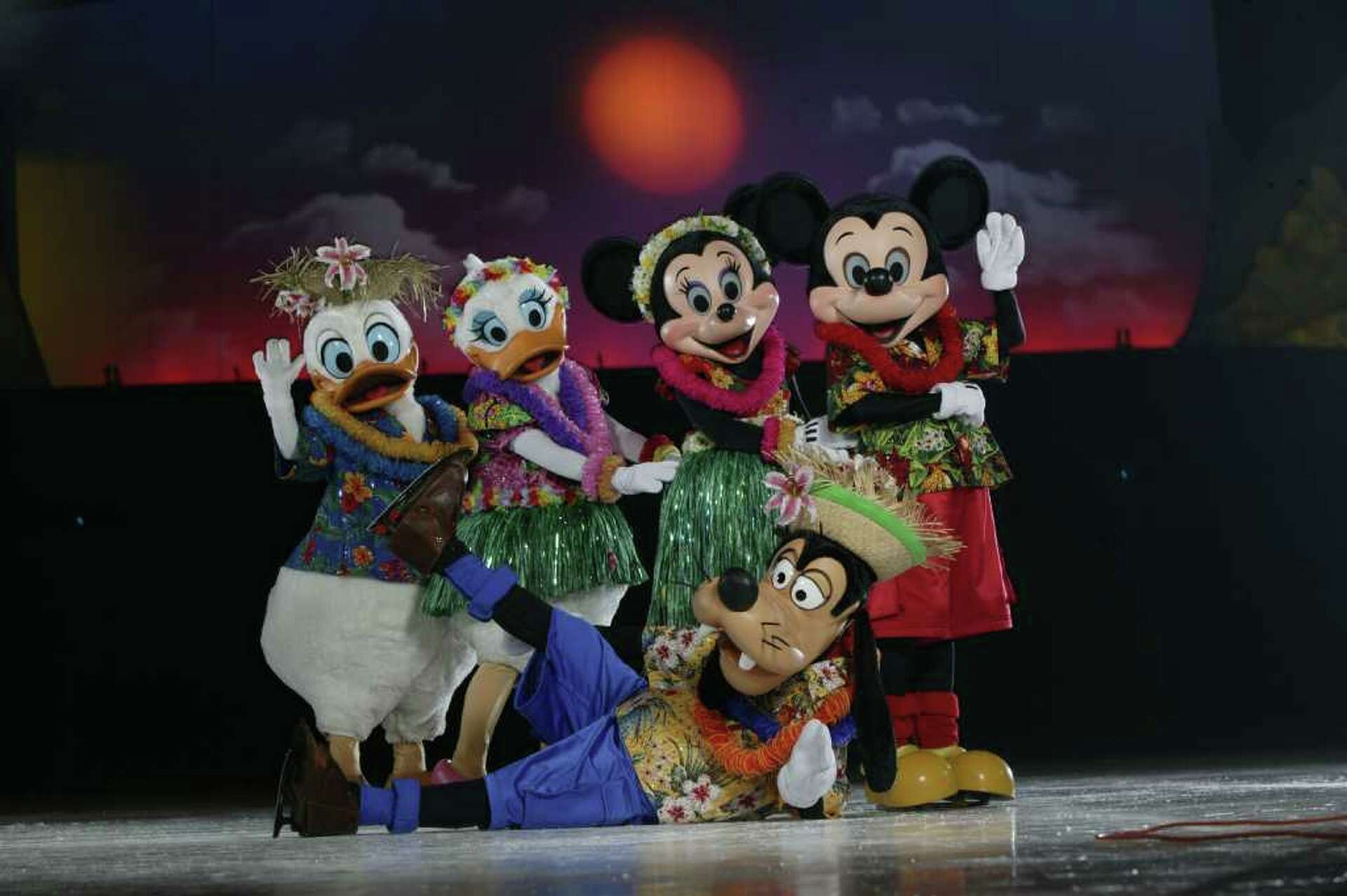 'Magical Journey' brings Mickey & friends to Arena at Harbor Yard