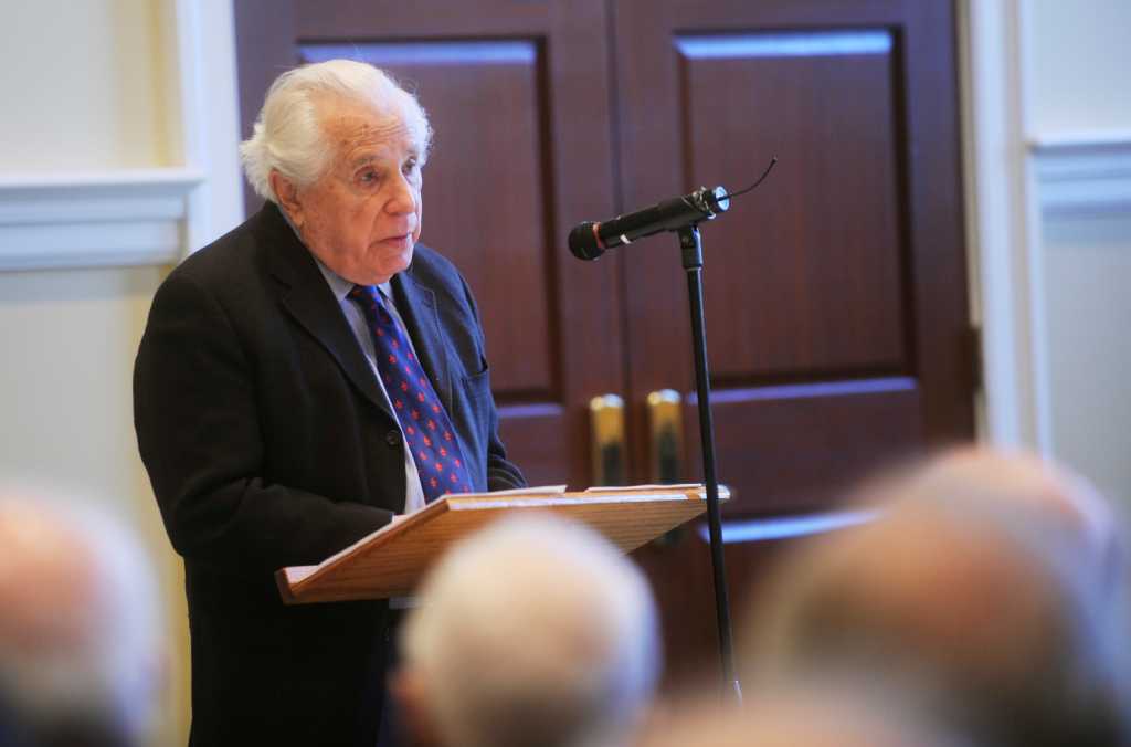 Noted journalist speaks to Retired Men's Association