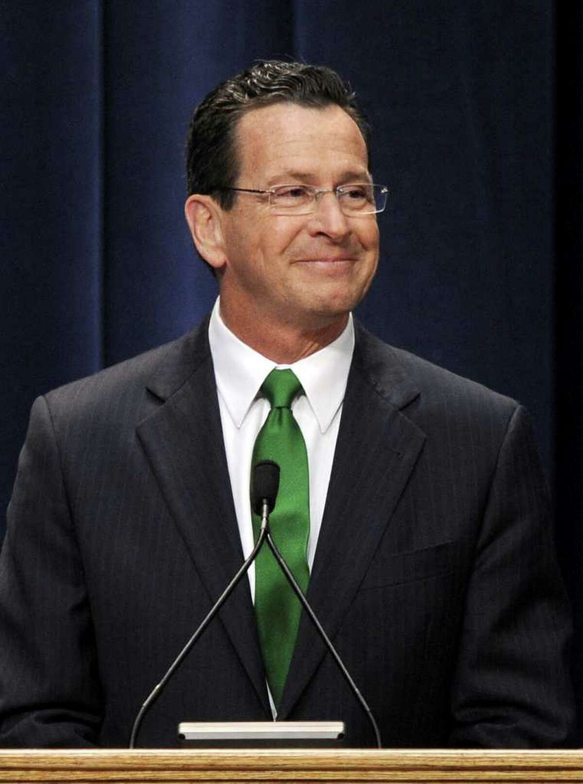 Malloy takes oath as governor at 'crossroads of crisis and opportunity'