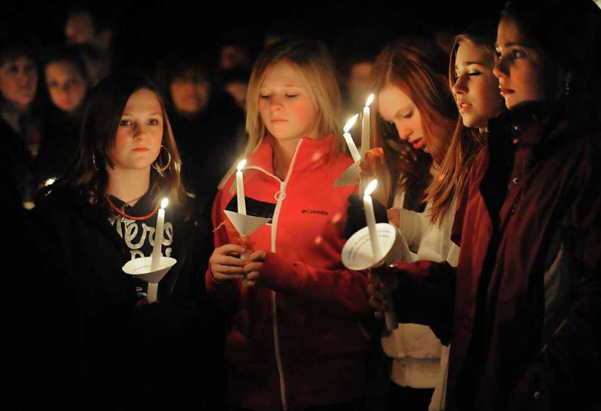 Parents sue in gunplay death