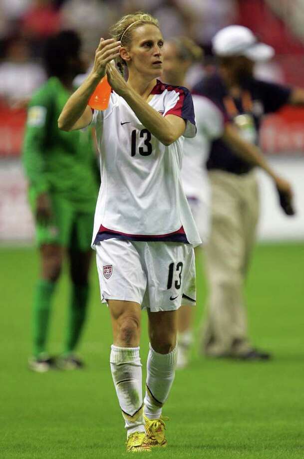 Kristine Lilly: A Look Back - Connecticut Post