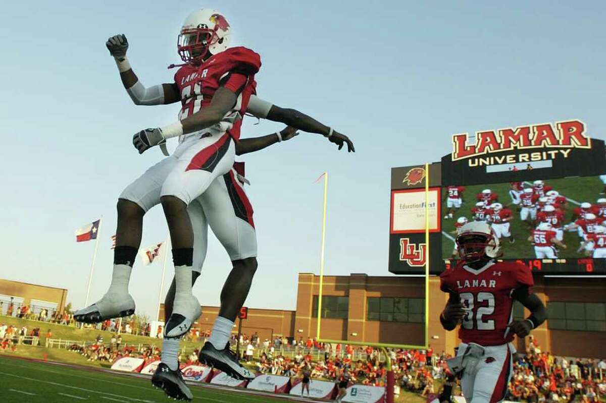 2010 IN REVIEW: Lamar football