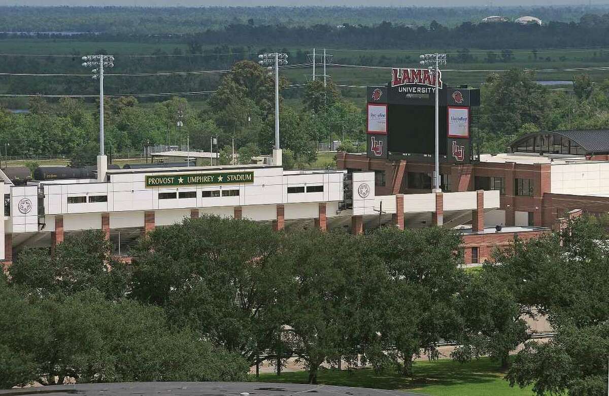 2010 IN REVIEW: Lamar football