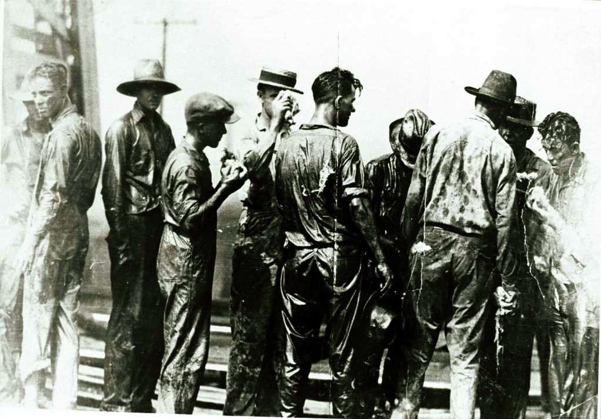 117 years ago: The Spindletop Hill gusher blew up Texas' oil craze in ...