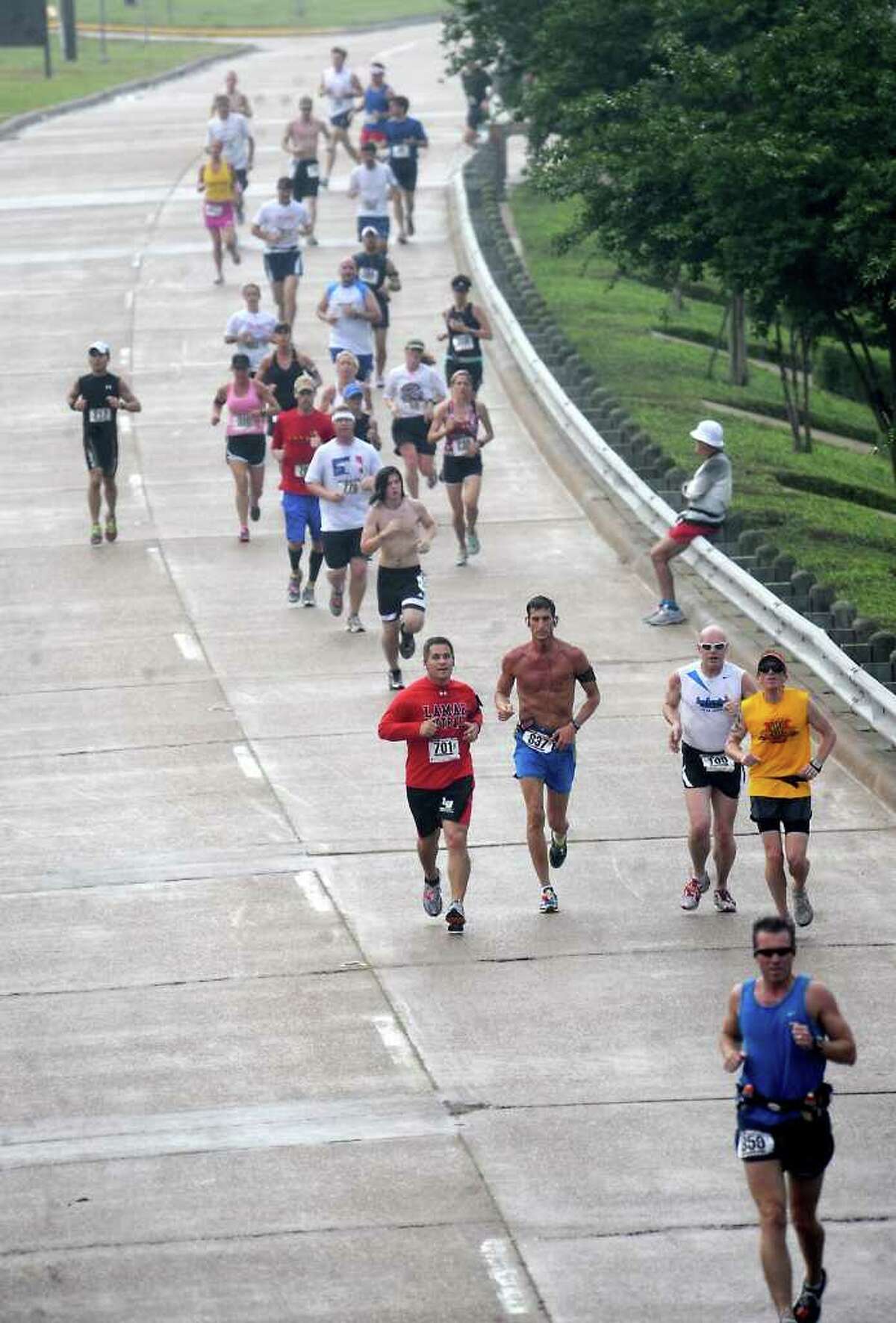 2010 IN REVIEW: Gusher Marathon