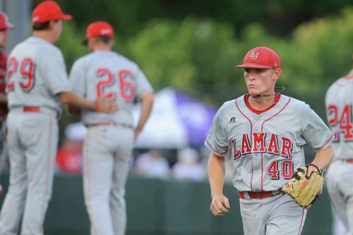 2010 IN REVIEW: Lamar baseball