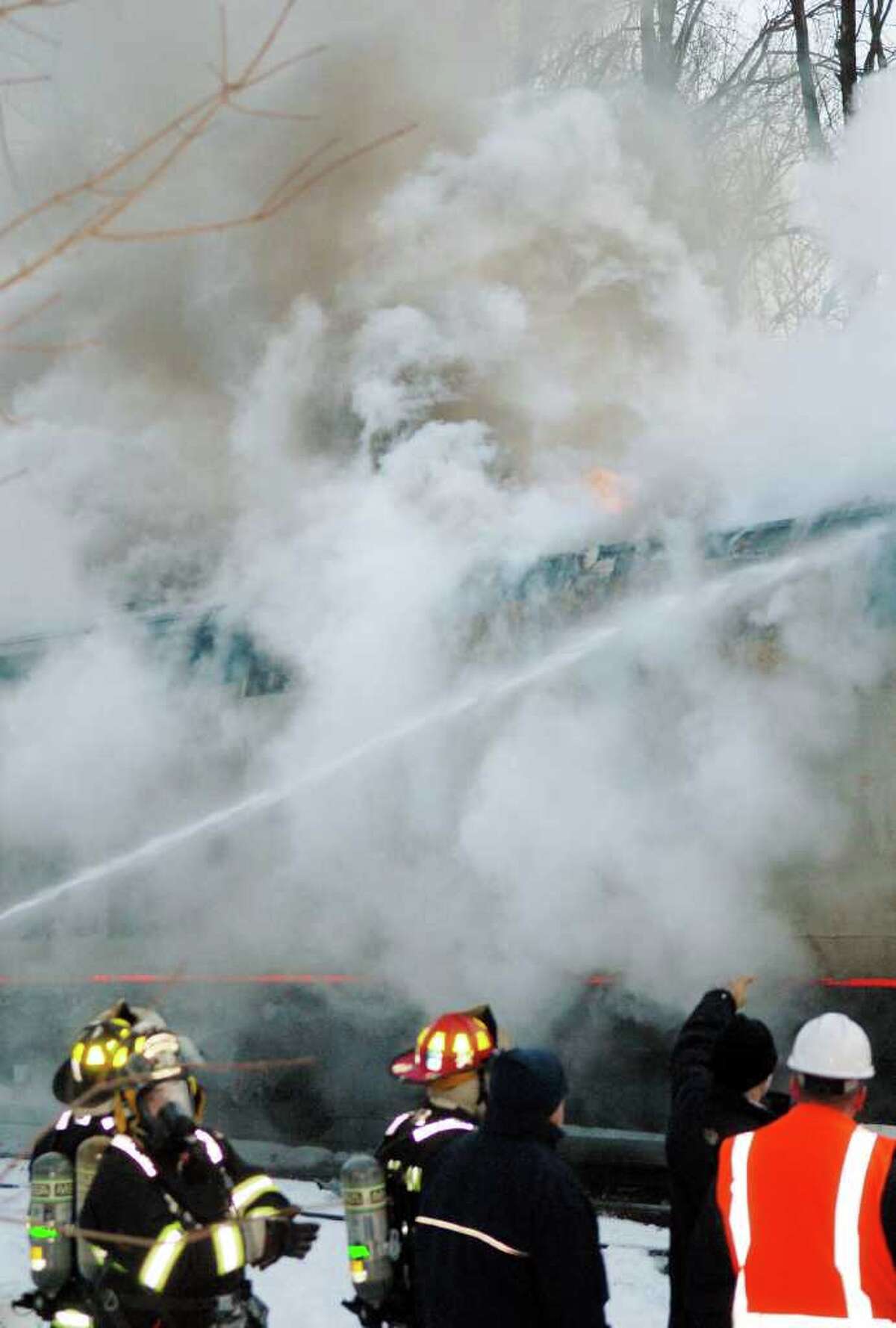 Engine fire slows eastbound Amtrak in Rotterdam