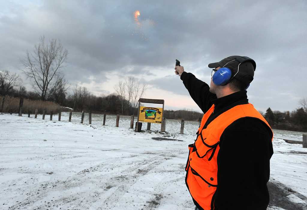 Chasing crows from easy street in cities