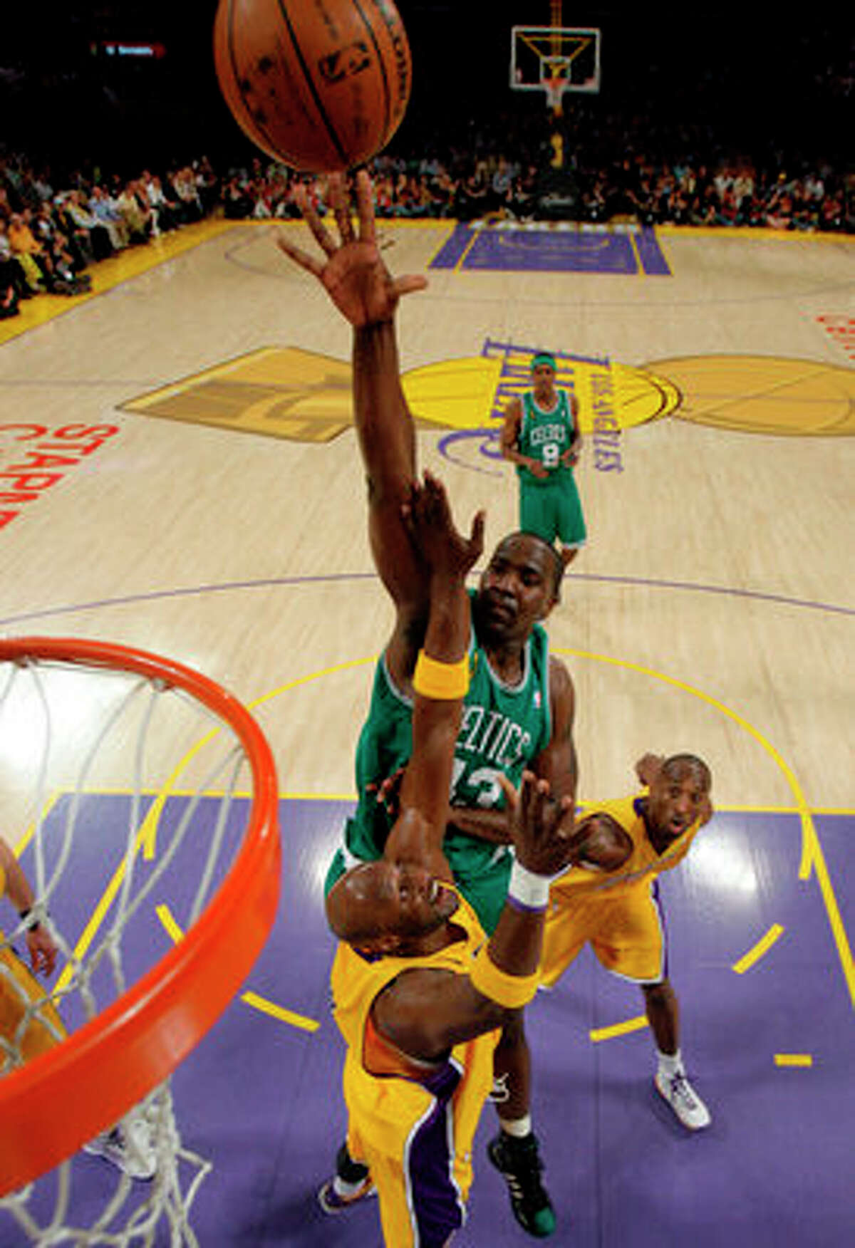 Collection of Kendrick Perkins game photos