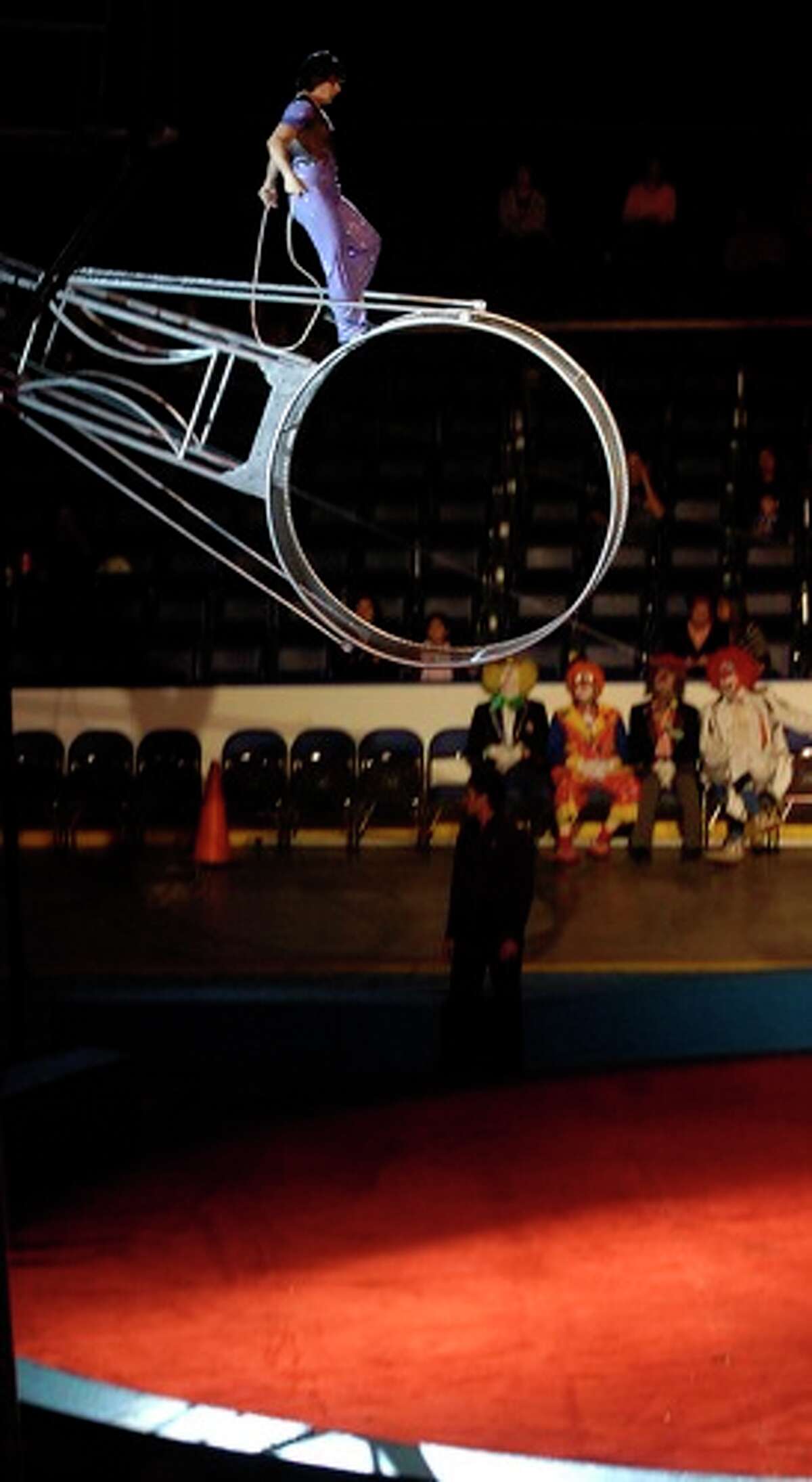 Circus Hollywood Shrine Circus comes to Beaumont