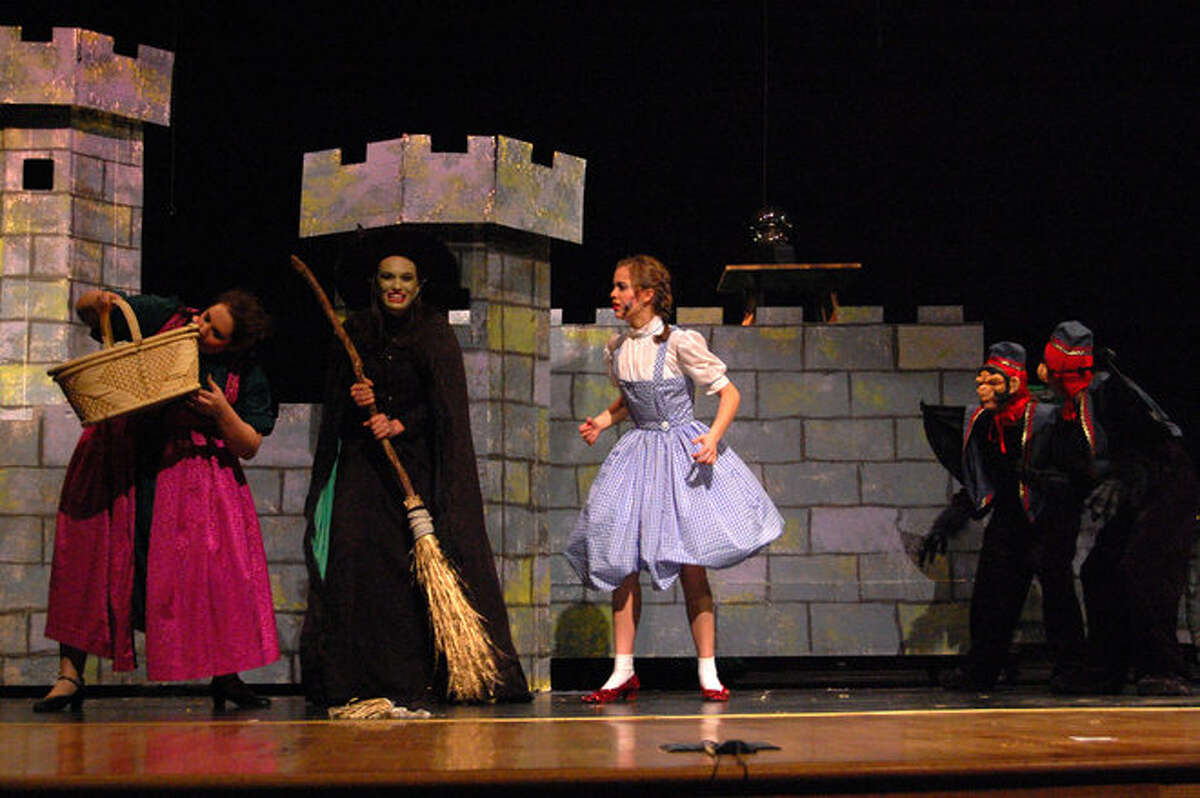Silsbee High School presents 'The Wizard of Oz'
