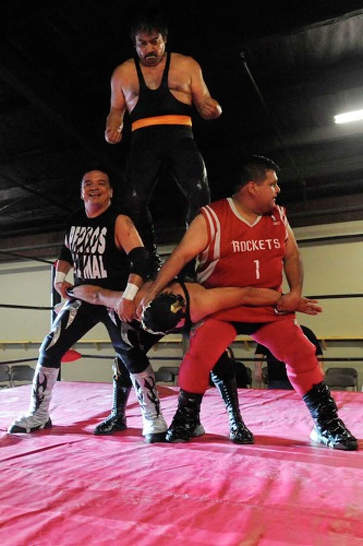 Lucha Libre comes to Beaumont