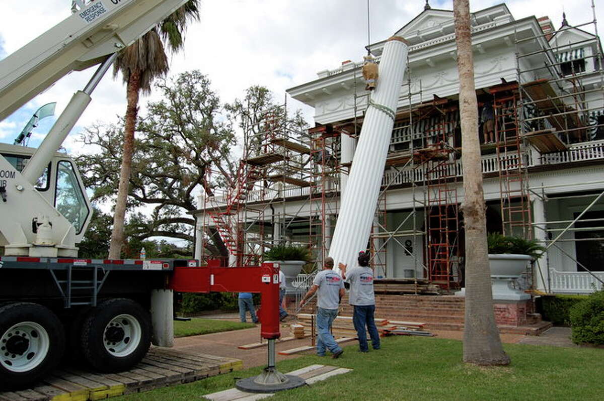McFaddin-Ward House columns reinstalled