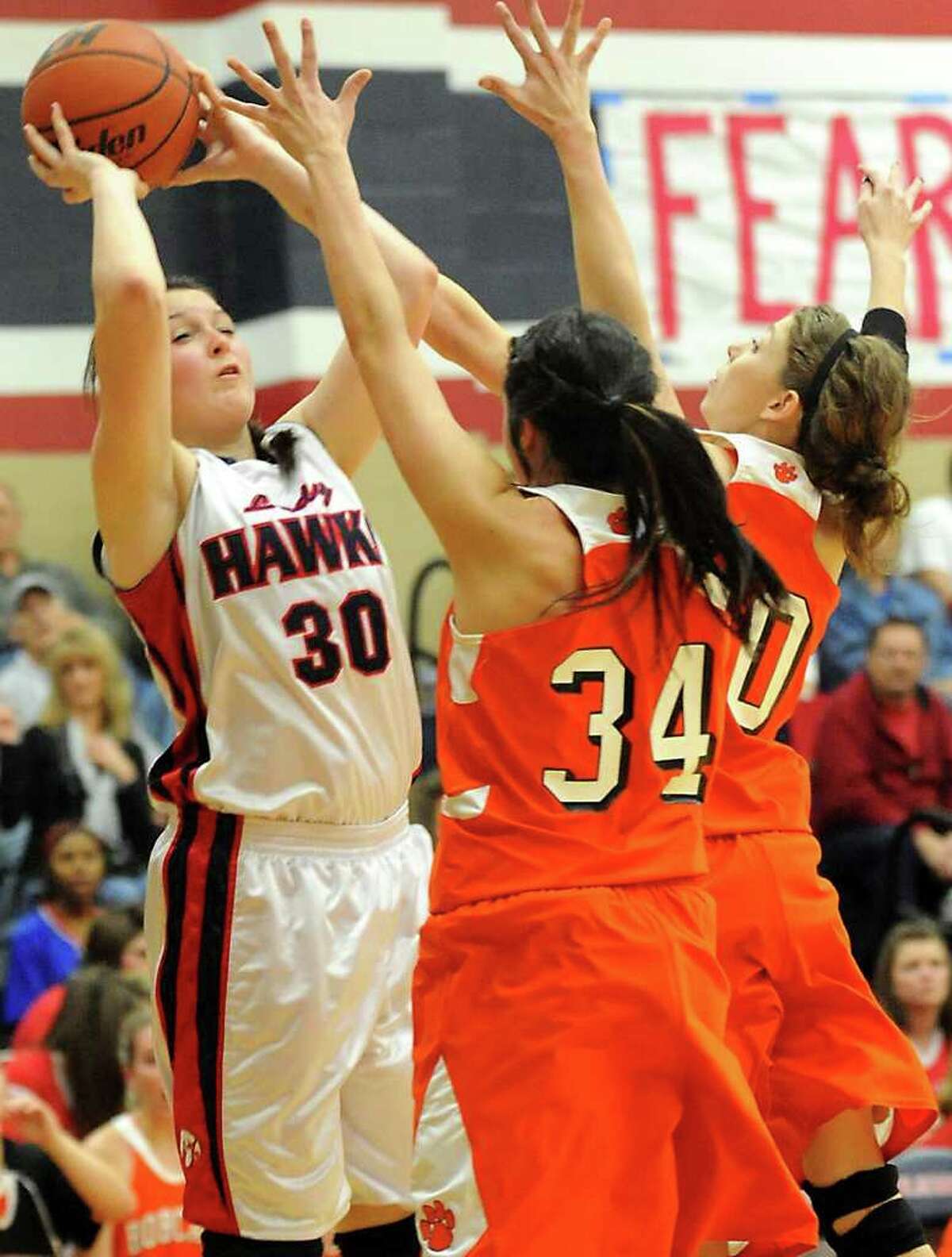 Hardin-Jefferson girls basketball team beats Orangefield