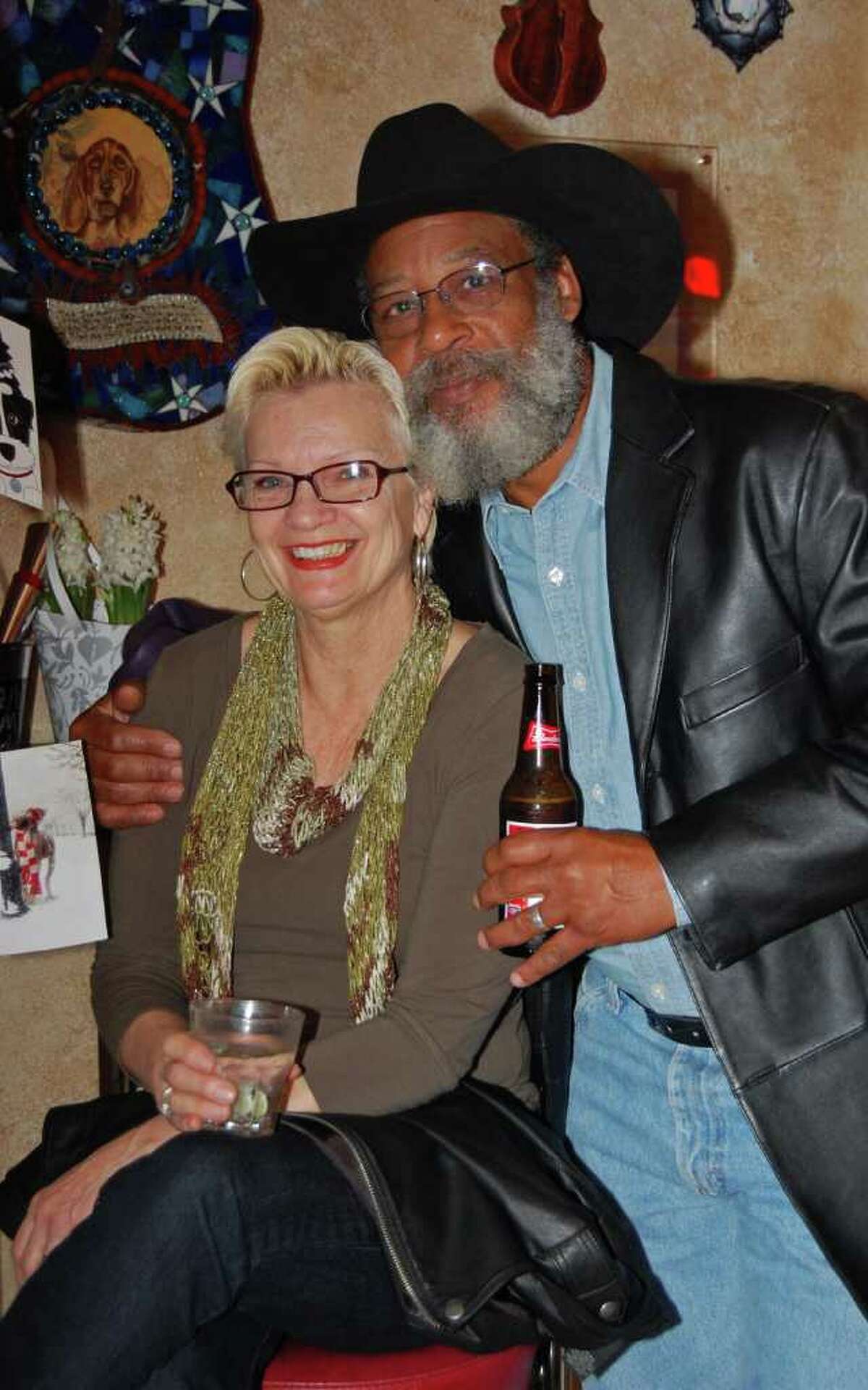 Pub Crawl: San Antone Café & Concerts