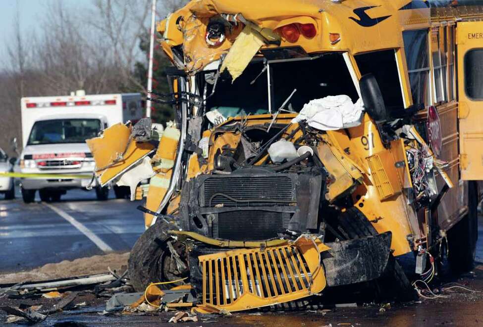 23 hurt in school bus crash