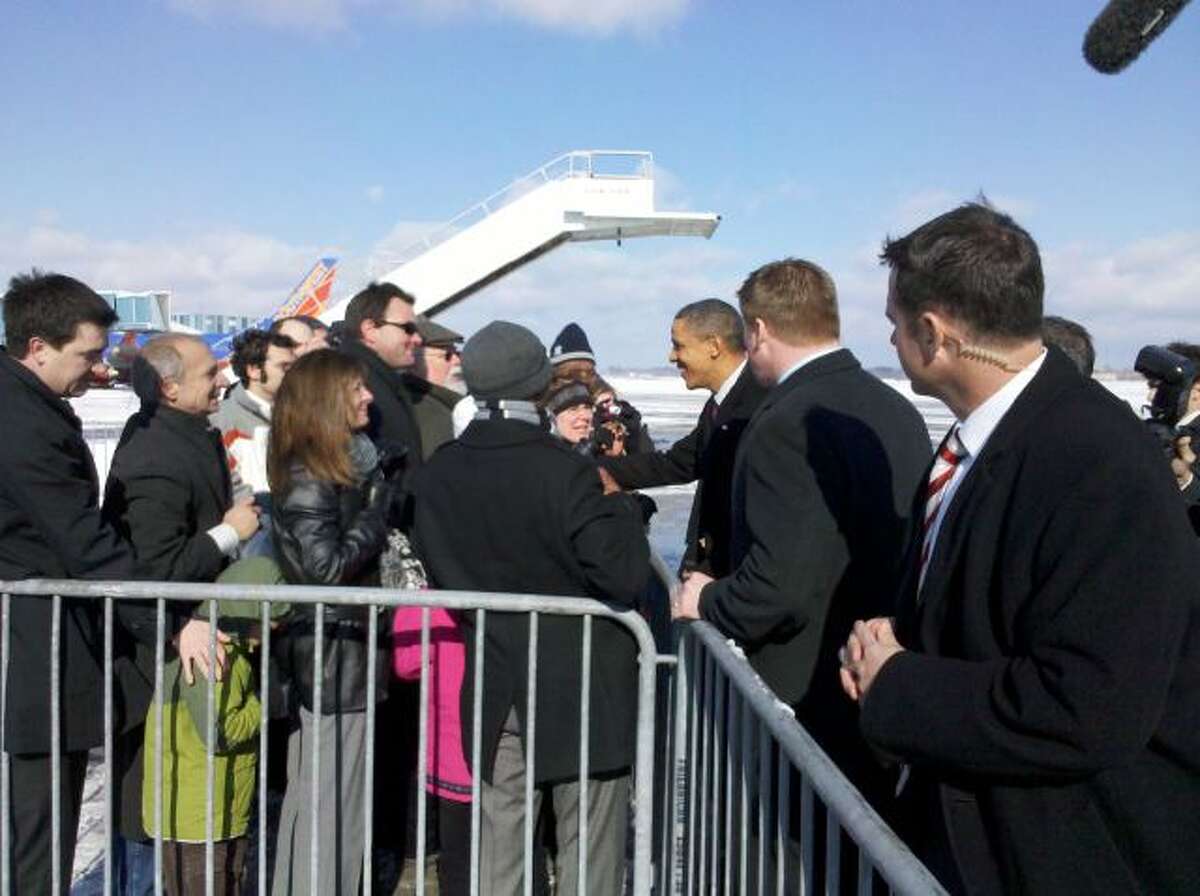Obama lights up GE, Schenectady