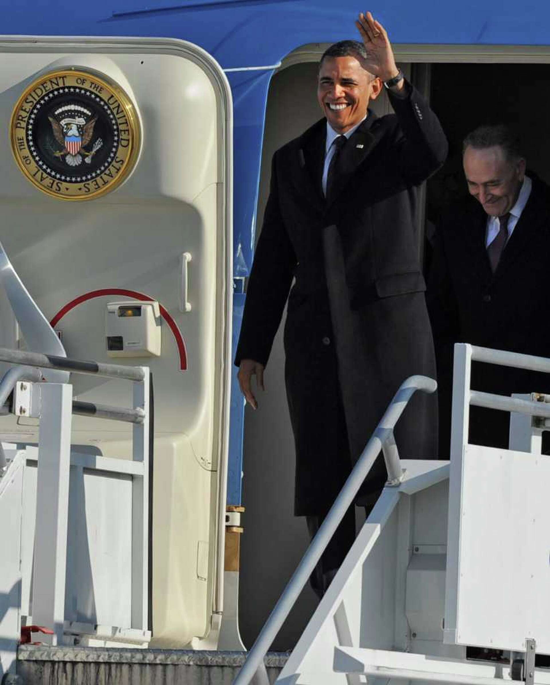 Obama lights up GE, Schenectady