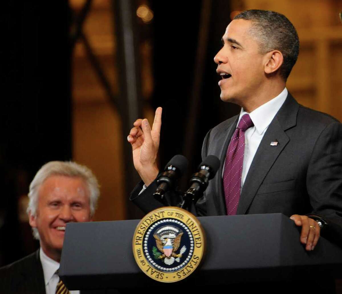 Obama sees a political charm in third visit