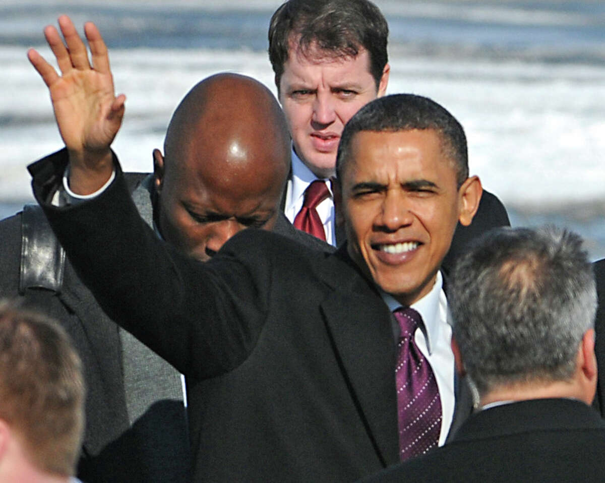 Obama lights up GE, Schenectady