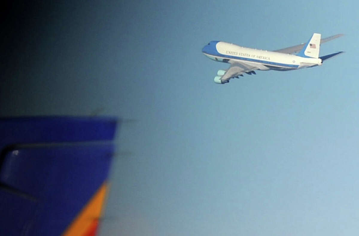 Obama lights up GE, Schenectady