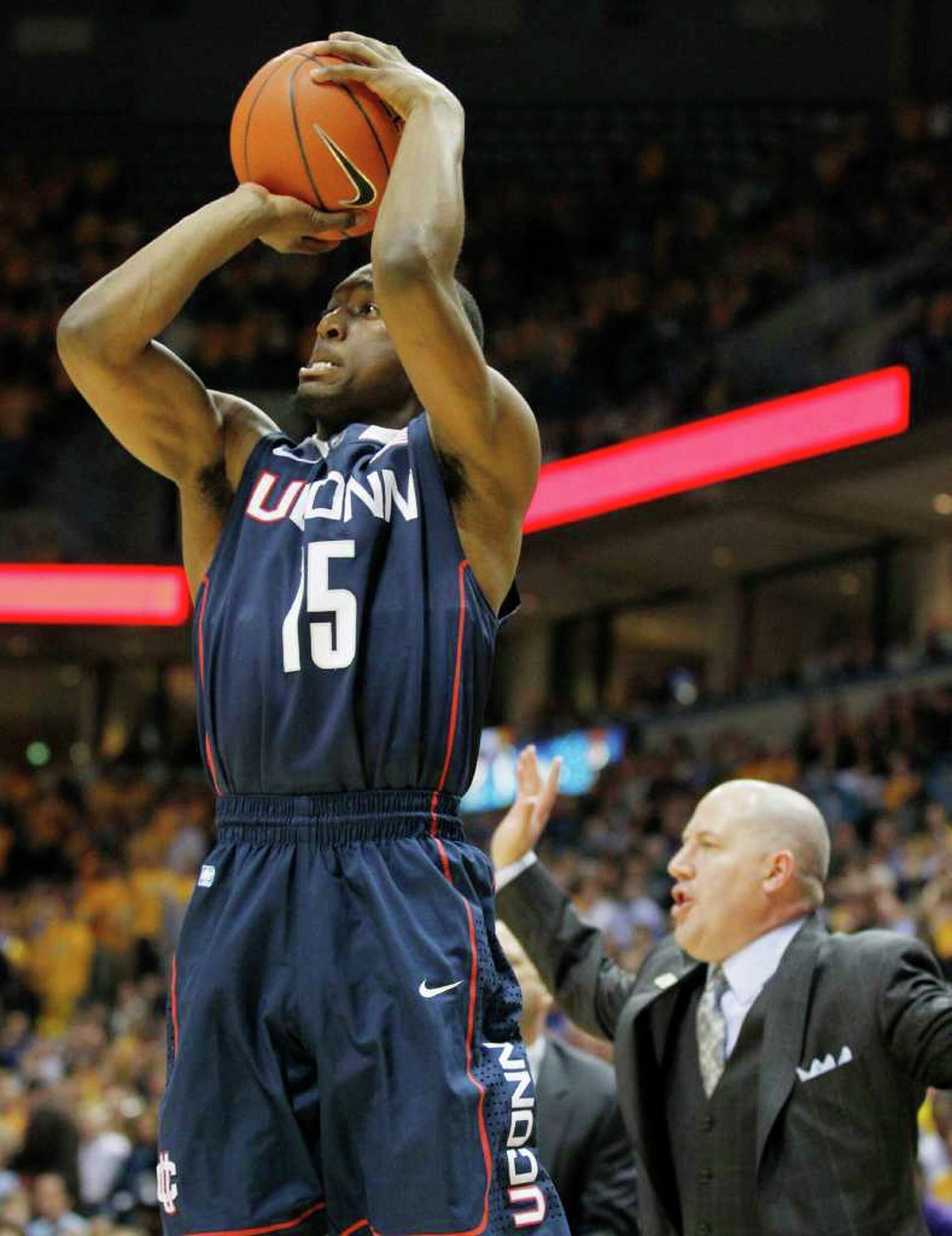UConn's Kemba or BYU's Jimmer: Who's the best in the country