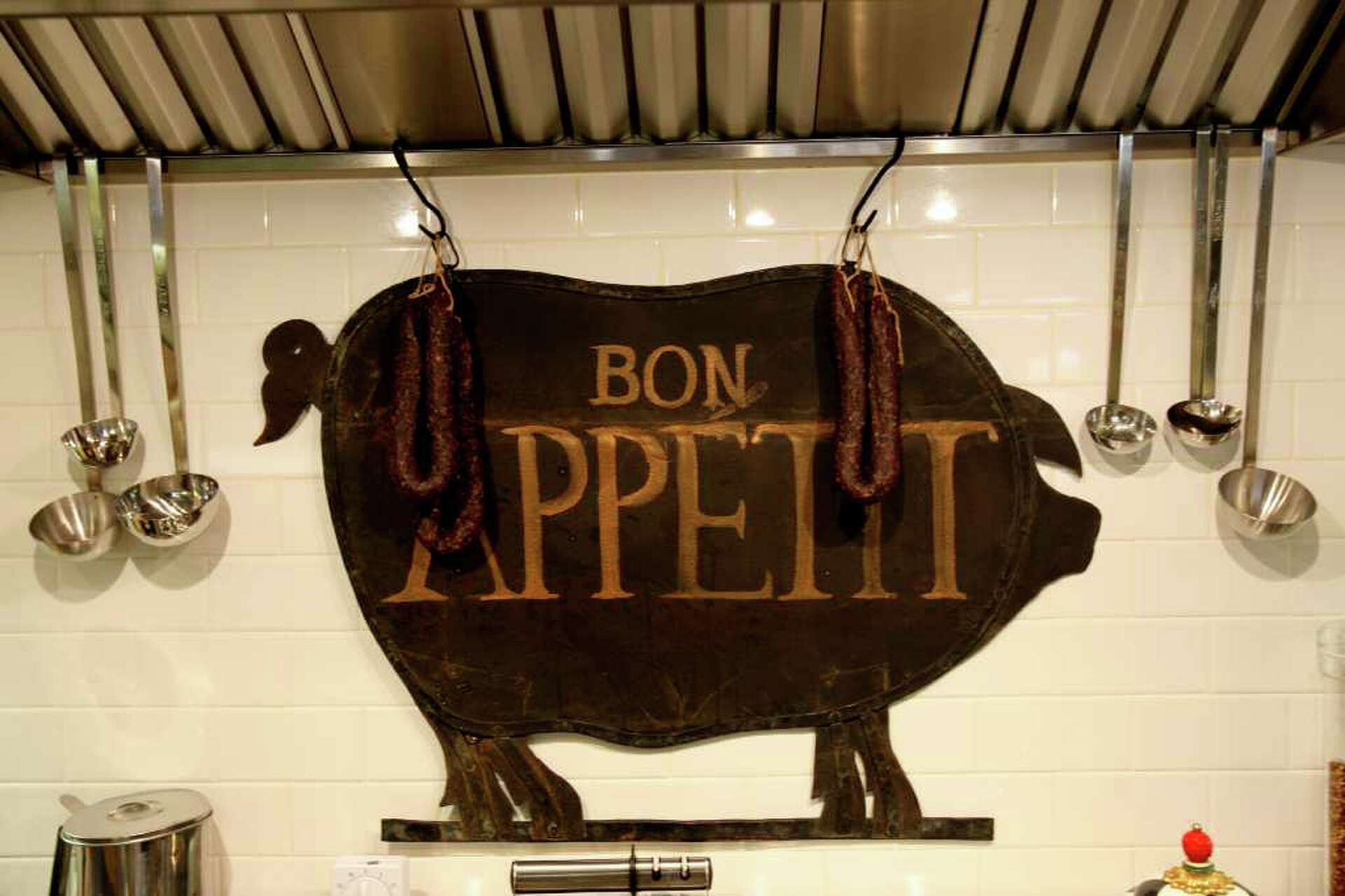 Cooks & Cocinas: John Canavan