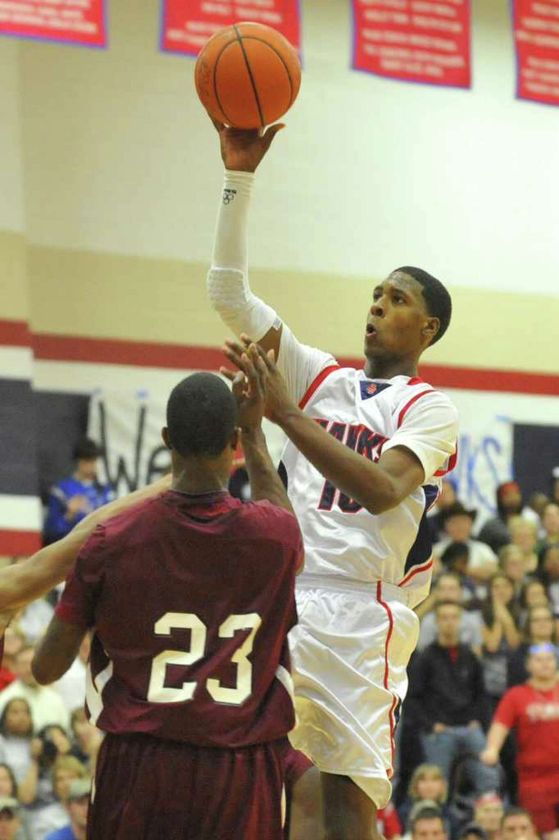 Silsbee boys basketball team win rematch against Hardin-Jefferson