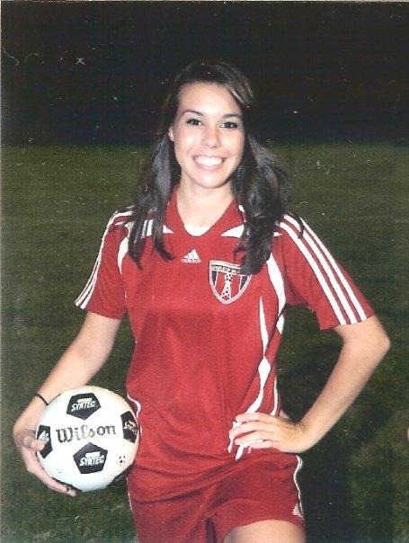 Jasper's Shipman signs for soccer